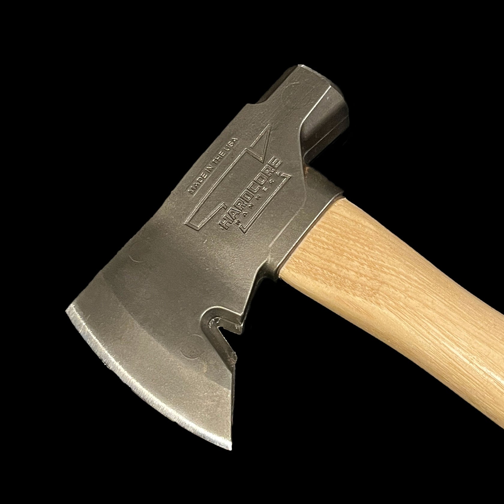 Survivalist Hatchet – Hardcore Hammers